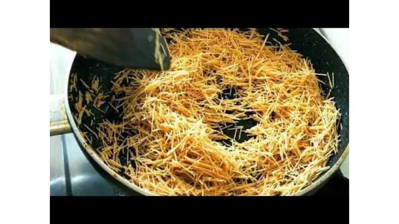 BhauBeej 2025 : भावासाठी बनवा चविष्ट आंबा शेवया पाहा रेसिपी… diwali ...