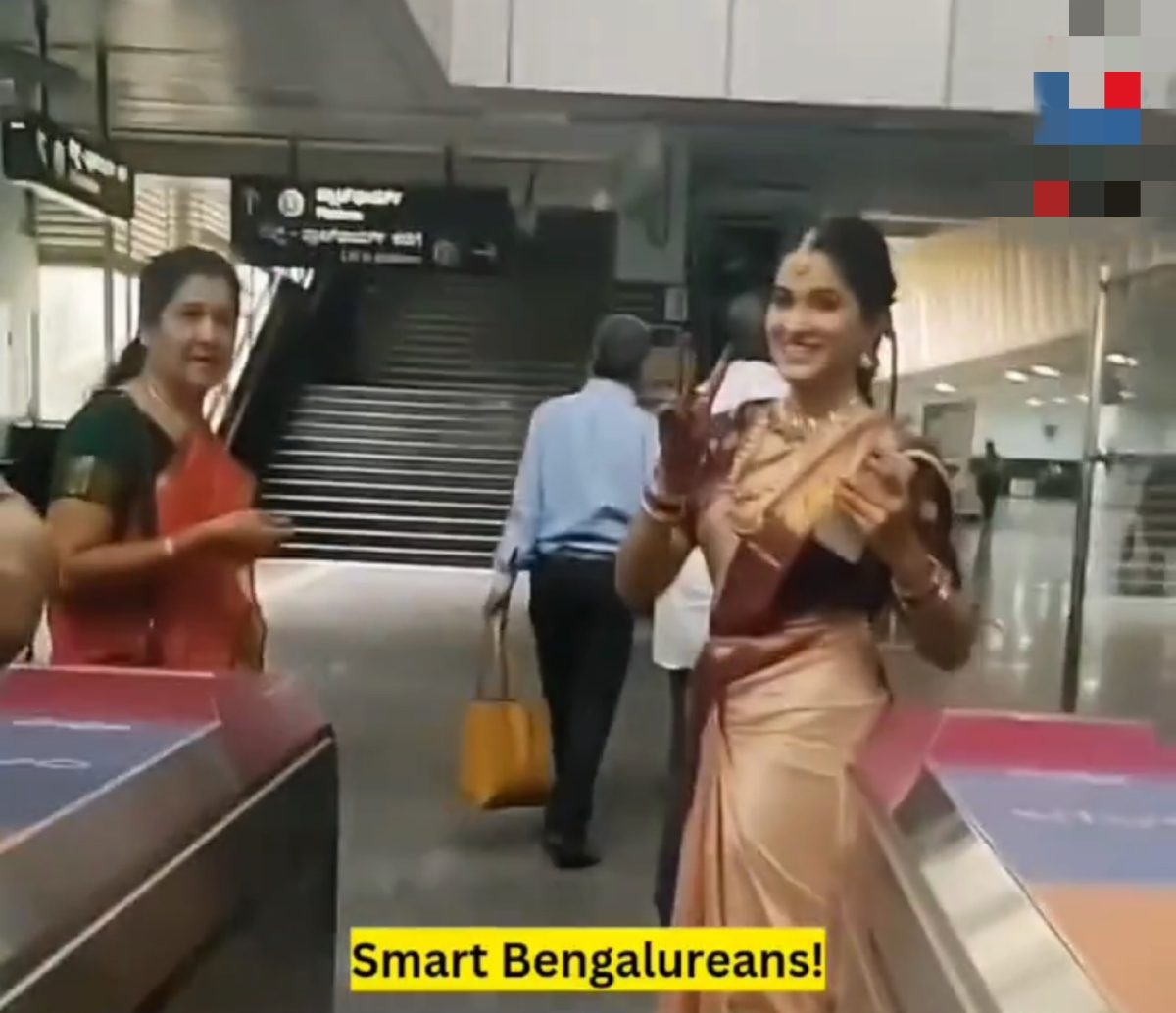 Viral Video : जब कार छोड़ मेट्रो से वेडिंग हॉल पहुंची दुल्हन, लोगों ने कही ये बात | viral video ...