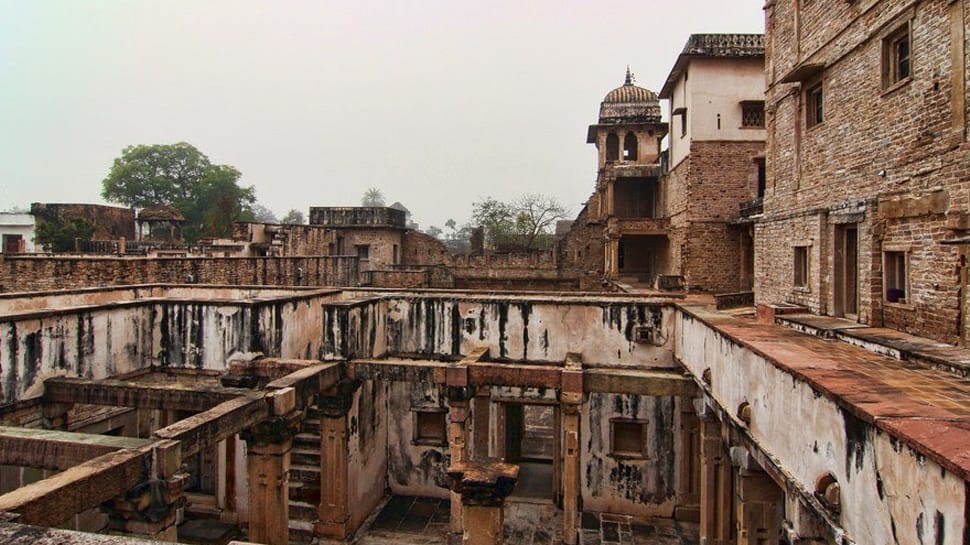 Tourist Place Of MP: बहुत ही अनूठा है मध्य प्रदेश का ये शहर, जरूर करें ...