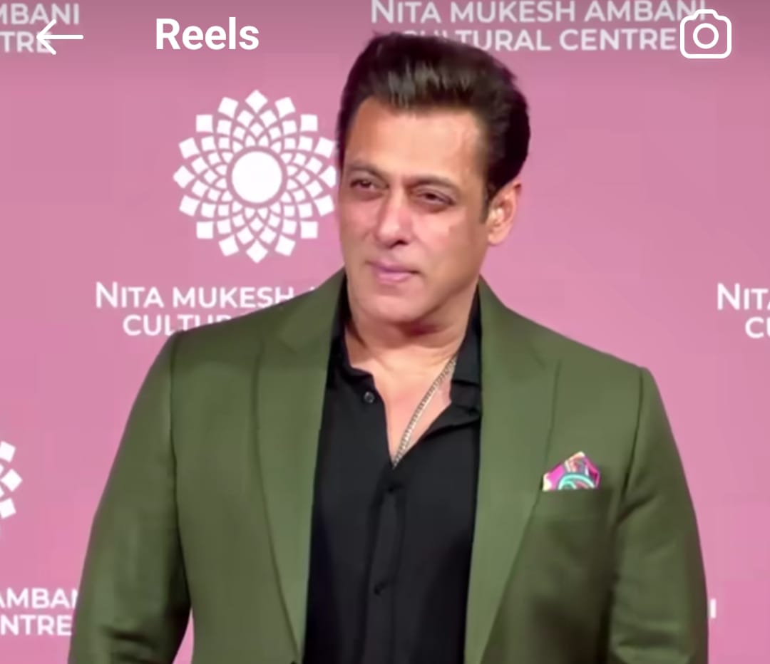 NMACC Food Menu Pics: इवेंट में आए मेहमानों को चांदी की थाली में परोसे ...