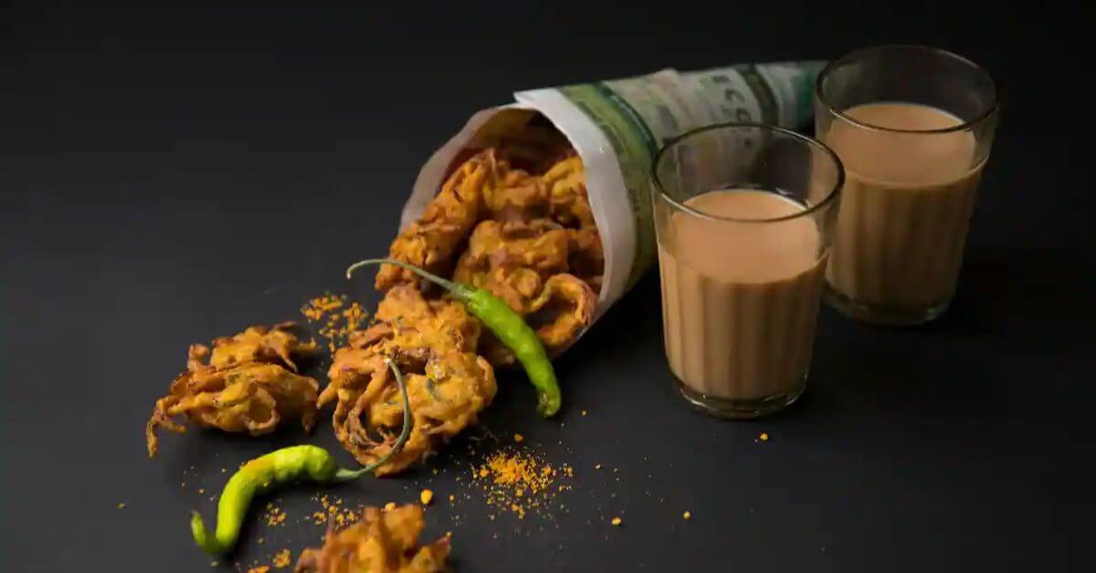 arbi leaf pakora recipe eat with chai चाय के साथ खाएं अरबी के पत्तों की ...